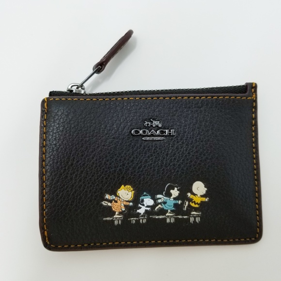 Coach | Bags | Coach X Peanuts 618b Boxed Snoopy Id Case Wallet | Poshmark